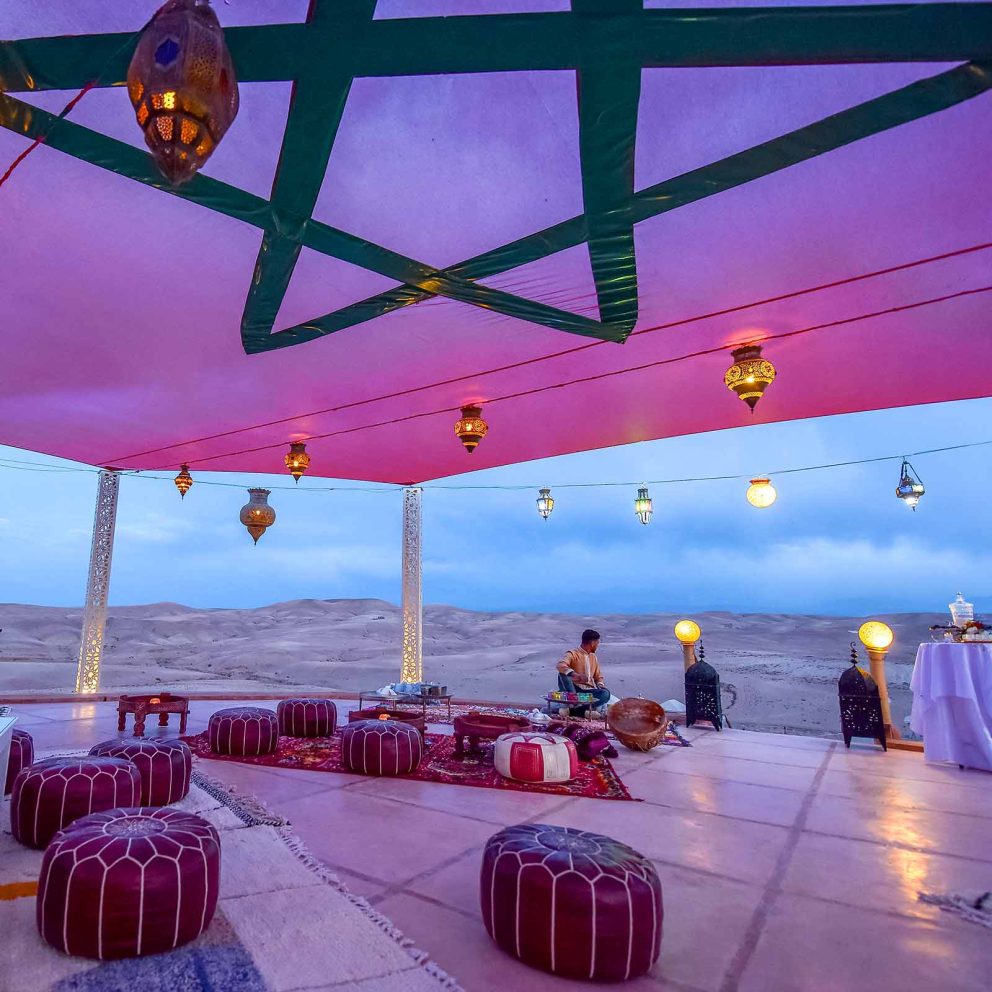 the-marocaine-presente-a-agafay-desert-marrakech-1 – Agafay Pearl Camp ...
